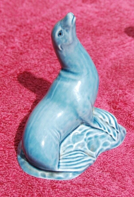 PAIR OF POOLE Pottery seals seal on a rock 11cm high £6.00 - PicClick UK