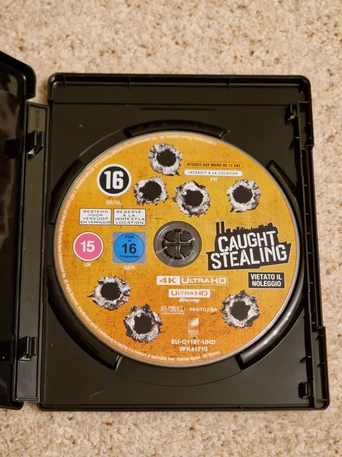 CAUGHT STEALING 4K UHD Movie Austin Butler Zoe Kravitz Darren Aronofsky ...