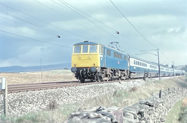 35MM SLIDE ELECTRIC Diesel Train Class 86222 At Shap May 1982 Original ...
