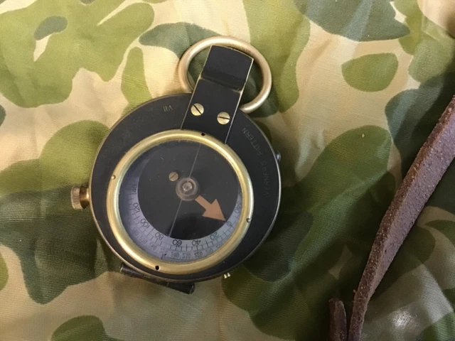 WW1 BRITISH ARMY Officers Marching Prismatic Compass. Cased 1915 dated ...