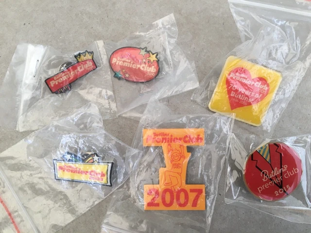 BUTLINS PREMIER Club Badges 10 X Different Dates £19.99 - PicClick UK