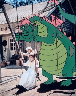 GLOSSY PHOTO PICTURE 8x10 Helen Reddy Walt Disneys Original Petes ...