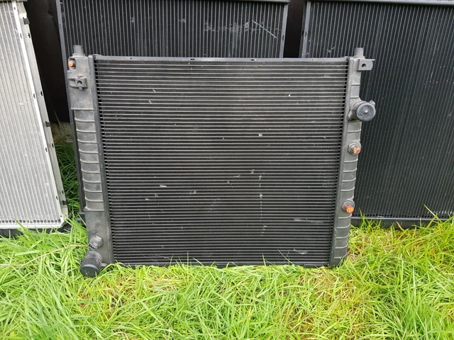 JAGUAR XJ RADIATOR OEM XJ40 XJ6 3.2 4.0 1990-1994 X300 XJ6 3.2 4.0 1995 ...