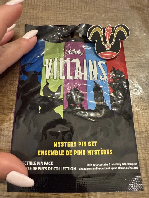 DISNEY VILLAINS MICKEY Icons Mystery Pin Set 2025 authentic Jaffar $26. ...