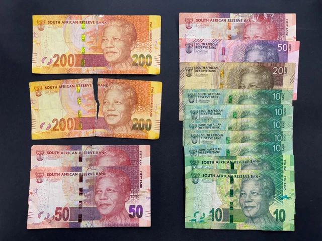 SOUTH AFRICA RAND "Nelson Mandela" Banknote Set (14) LOT: 0712-036 £36. ...
