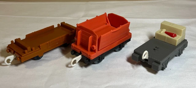 THOMAS & FRIENDS - Trackmaster Train Cars - 3 Freight Cars - Flatbed ...