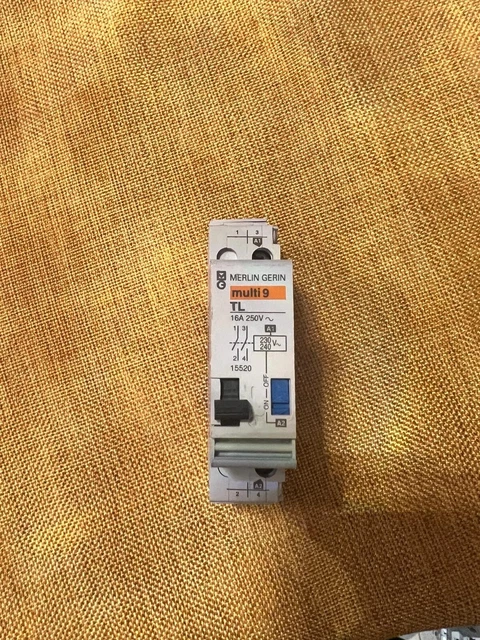 SCHNEIDER MERLIN GERIN Multi9 Tl Relay Ad Impulses Art.15520 £9.22 ...