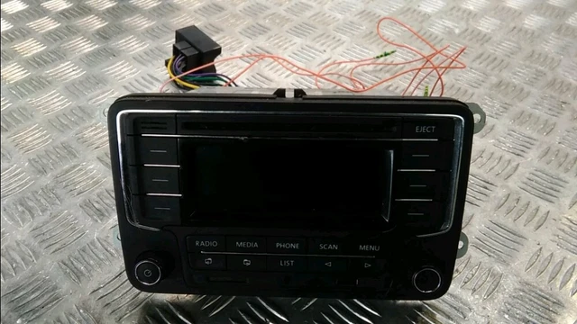 RADIO VW CADDY III (2KA,2KH,2CA,2CH) Van 1.6 TDI 16V (CAYD) 2015 ...