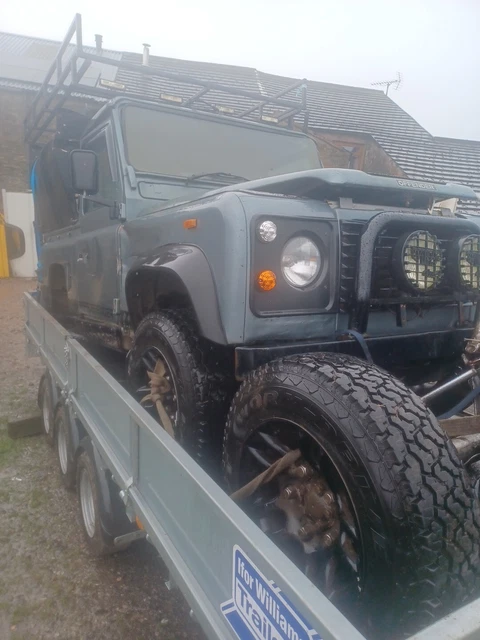 LAND ROVER DEFENDER 200tdi Breaking £6.95 - PicClick UK