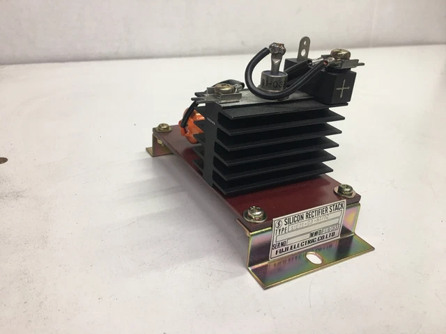 FUJI ELECTRIC CO. Silicon Rectifier Stack Type SIE01-03H1/1C EUR 145,35 ...