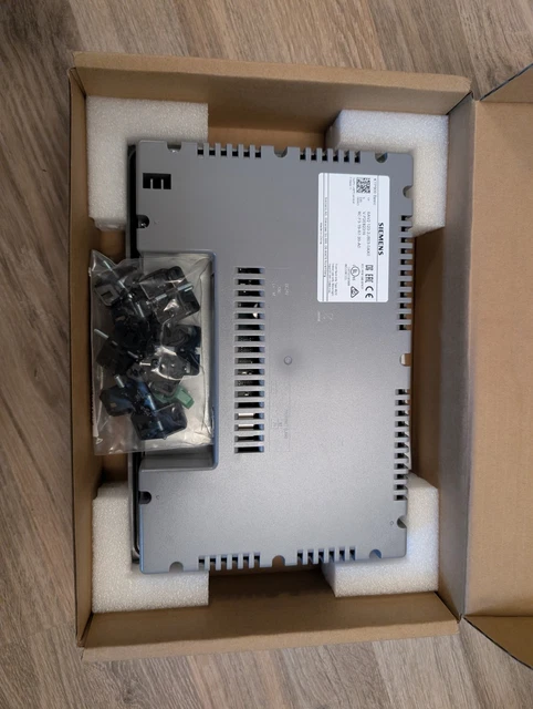 SIEMENS SIMATIC HMI Touch Panel KTP900 Basic 6AV2123-2JB03-0AX0 EUR 350 ...