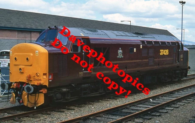 ORIGINAL 35MM Slide Train / Engine Railway / Scotland 37428 c1998 £5.50 ...