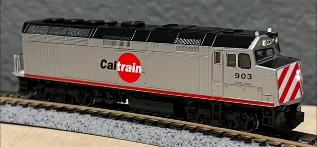 KATO F40PH WITH DCC Caltrain #903 "Santa Clara" N-Scale Fast Shipping ...