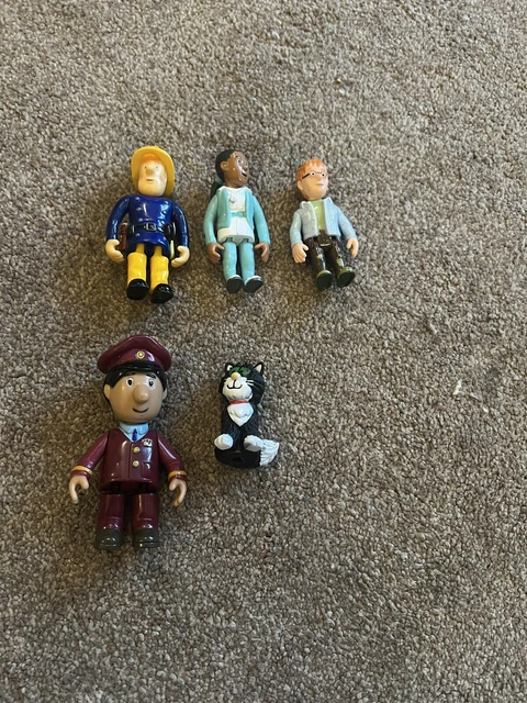 POSTMAN PAT AND Fireman Sam Figures £3.00 - PicClick UK