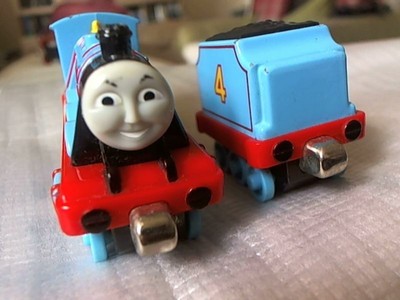 THOMAS THE TANK Engine Take-N-Play Magnetic Diecast Train-Gordon- 2002 ...