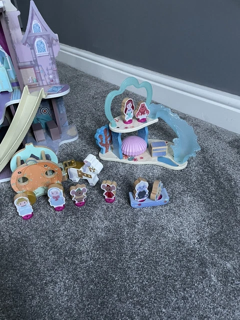DISNEY PRINCESS ENCHANTED Princess Castle Wooden Playset Plus Extras £ ...
