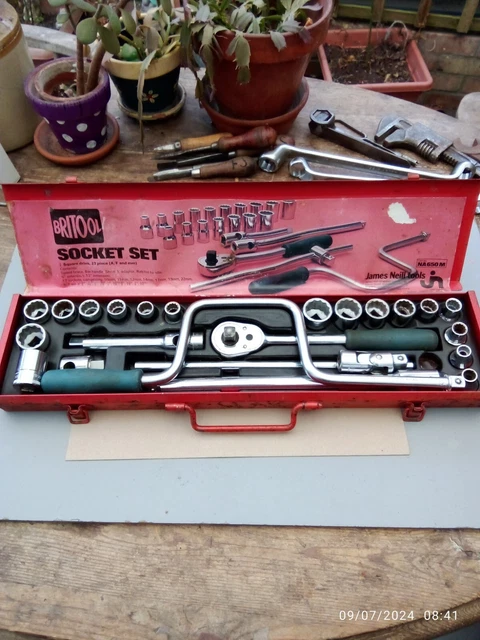 BRITOOL SOCKET SET 1/2" Square Drive 23 Piece Af & Mm Garage Workshop ...