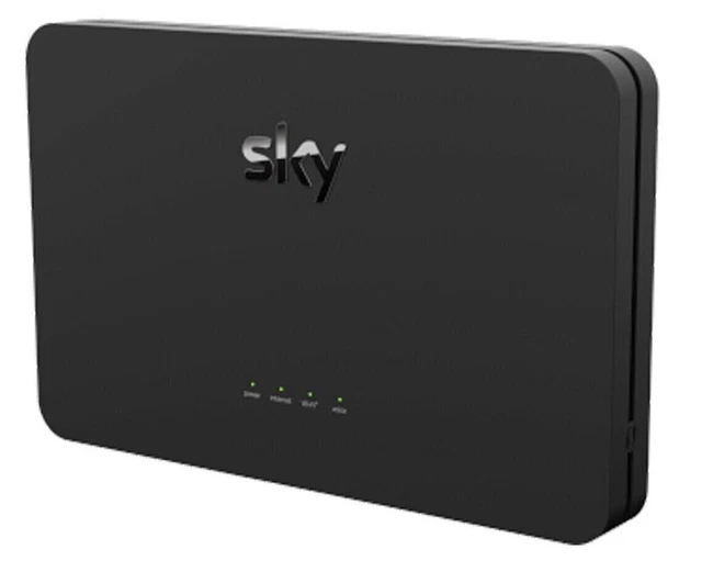 SKY BROADBAND Q Router 4.2 hub WiFi Model SR203 Latest model, BOXED, £ ...