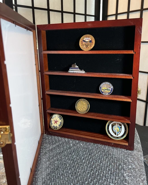 MILITARY/LEO CHALLENGE COIN Display Case Lockable Wood Cabinet Rack ...