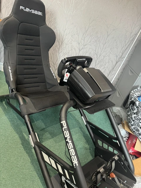 PLAYSEAT TROPHY WITH Fanatec CSL elite base, F1 wheel and pedal set ...