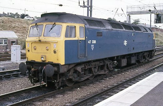 ORIGINAL COLOUR SLIDE of 47338 BR class 47 diesel loco £2.25 - PicClick UK