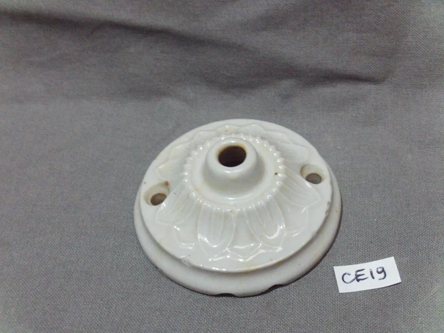 ANCIENNE ROSACE PLAFONNIER en porcelaine blanche cache dominos 1930 ...