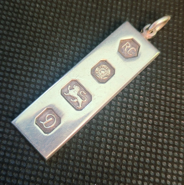 VINTAGE STERLING SILVER Ingot ~ Hallmarked Sheffield 1977 ~ 15.5g £23. ...