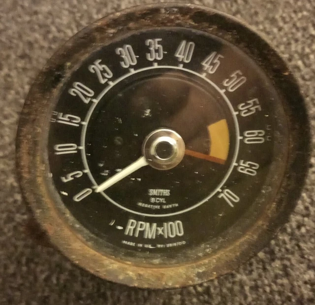 SMITHS 8 CYLINDER 100mm Rev Counter / Tachometer & Brackets - Triumph ...