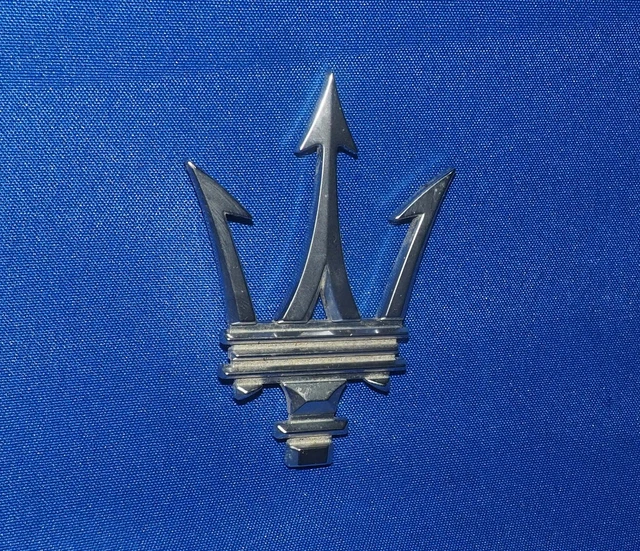 2022-2026 MASERATI MC20 Mcpura Back Right Quarter Panel Emblem Logo ...