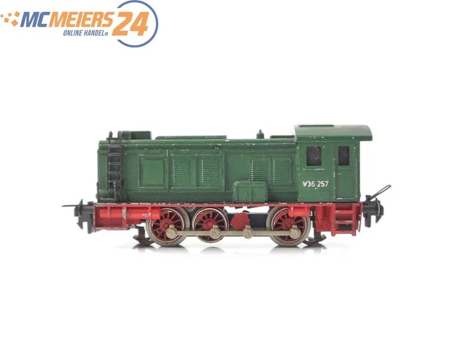TRIX EXPRESS H0 2261 locomotiva diesel BR V36 257 DB E592 EUR 39,99 ...
