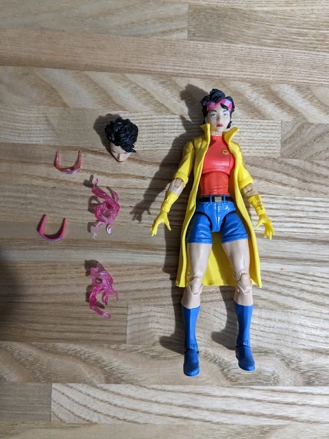 HASBRO PULSE MARVEL Legends 90s Animated X-Men VHS Jubilee 6 HASBRO PULSE MARVEL Legends 90s Animated X-Men VHS Jubilee 6