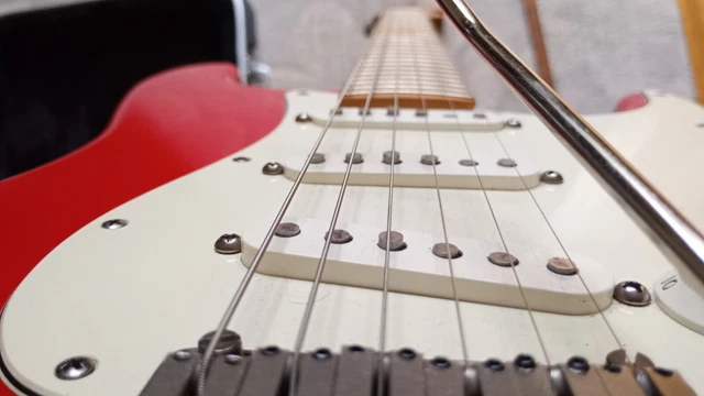 FENDER USA - American Series Stratocaster year 2000 £749.00 - PicClick UK