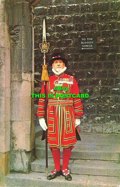 R575118 BEEFEATER. TOWER of London. PT8026 $14.12 - PicClick AU