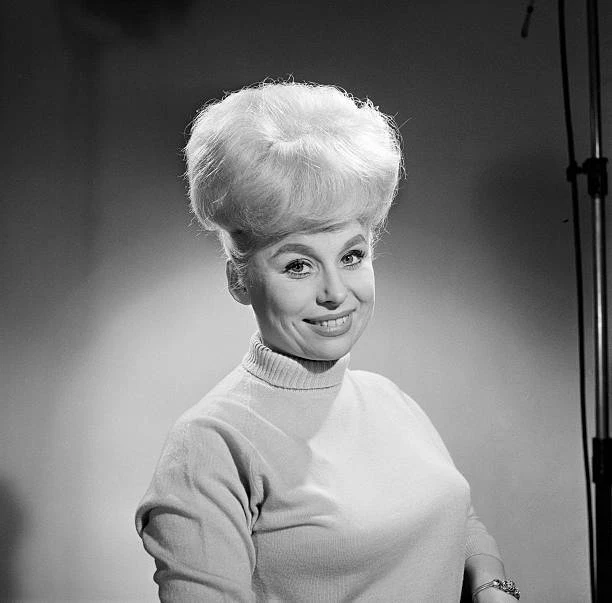 BARBARA WINDSOR ACTRESS And Star Of Bbc Tv Series The Rag Trade 1963 ...