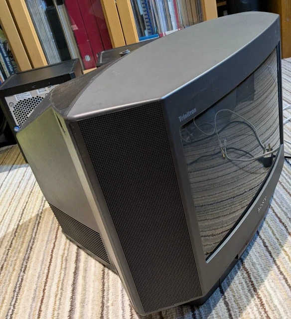 RARE SONY TRINITRON KV-16WT1U 16" Widescreen CRT TV for small spaces ...
