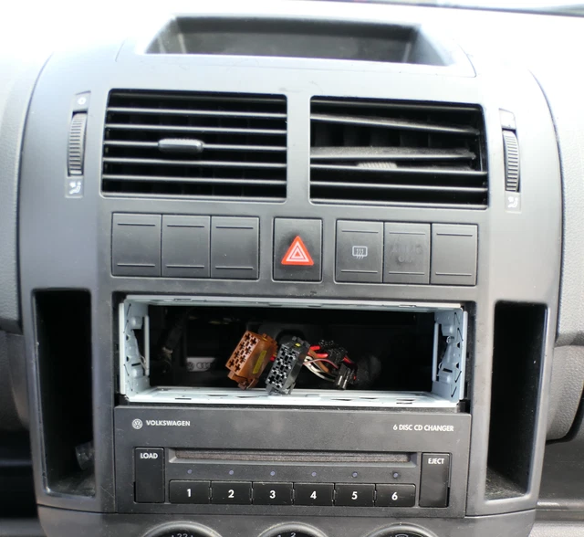 VW POLO 9N center console black radio hood - faulty air nozzle £51.23 ...