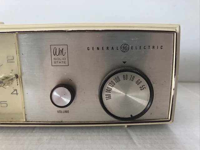 VINTAGE GE GENERAL Electric Solid State Tabletop AM Alarm Clock Radio ...