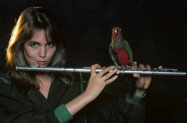 INTERVIEW WITH CANADIAN Singer Patty Layne June 1982 Old Historic Photo ...