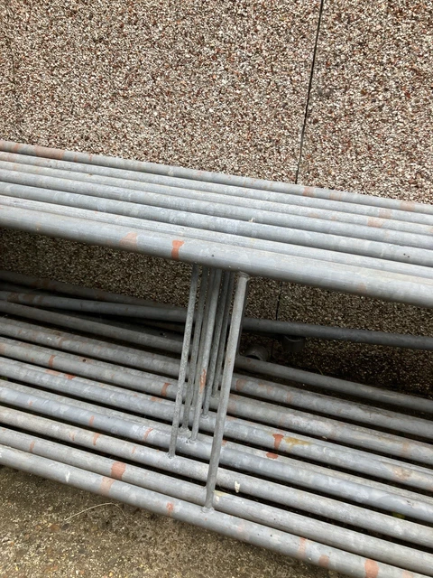 STEEL SCAFFOLDING STILLAGE Metal Post, Stackable with casters and ...