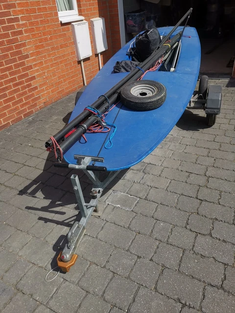 TOPPER SAILING DINGHY complete with launching trolley and ready to sail ...