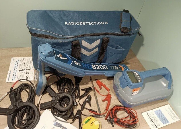 RADIODETECTION RD 8200 Precision Multifunction Cable & Pipe Locator w ...