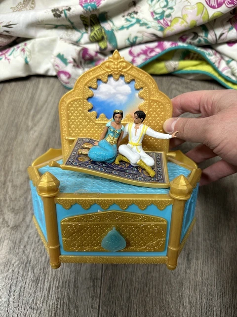 DISNEY JAKKS ALADDIN Princess Jasmine Musical Jewellery Box "a whole ...