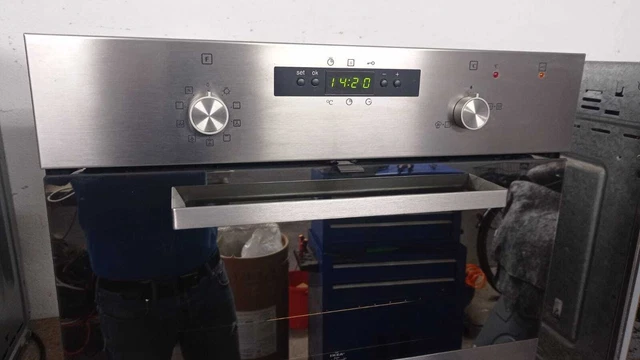 IKEA JACUZZI SELF-SUFFICIENT Built-in Oven Oven Type: FXTM6 *Model ...