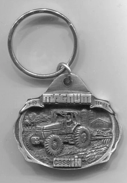RARE VINTAGE MAGNUM 7100 Series CASE IH Tractor Pewter Key Chain 1988 £ ...