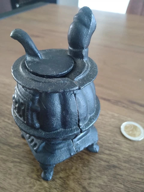 PETIT POÈLE À bois en fonte, objet de fumeur EUR 30,00 - PicClick FR