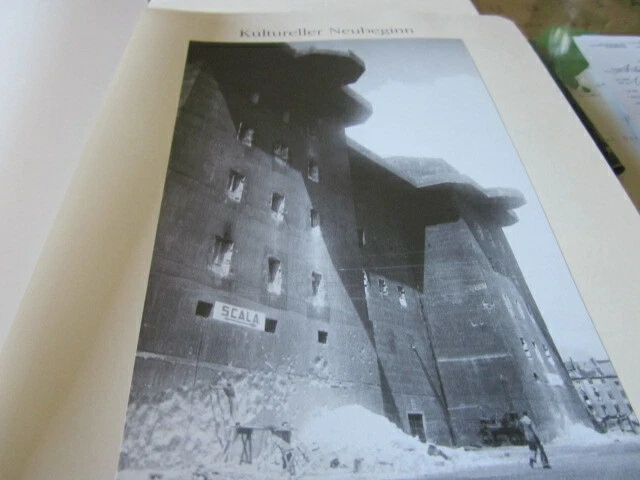 HAMBURG ARCHIV N 13002b Die Scala im Hochbunker Heiligengeistfeld 1948 ...