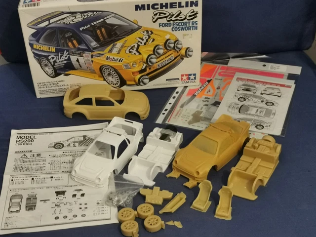 TAMIYA 1/24 FORD Escort Cosworth & Rs200 Model Kit Bundle LOOK £109.99 ...