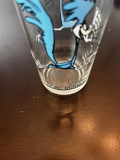VINTAGE 1973 'ROAD RUNNER' Looney Toons PEPSI Drinking Glass Cup £9.32 ...