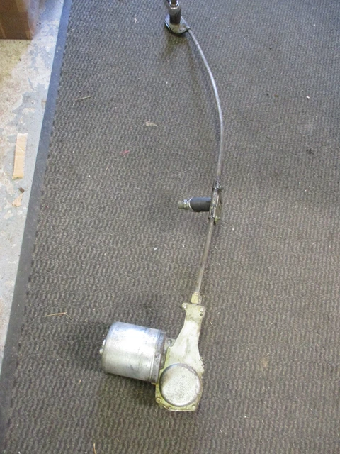 LUCAS 75652 2-SPEED wiper motor & rack MGB? £25.00 - PicClick UK