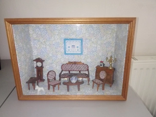 MAISON DE POUPÉE miniature ancienne avec mobilier de poupée EUR 40,00 - PicClick FR